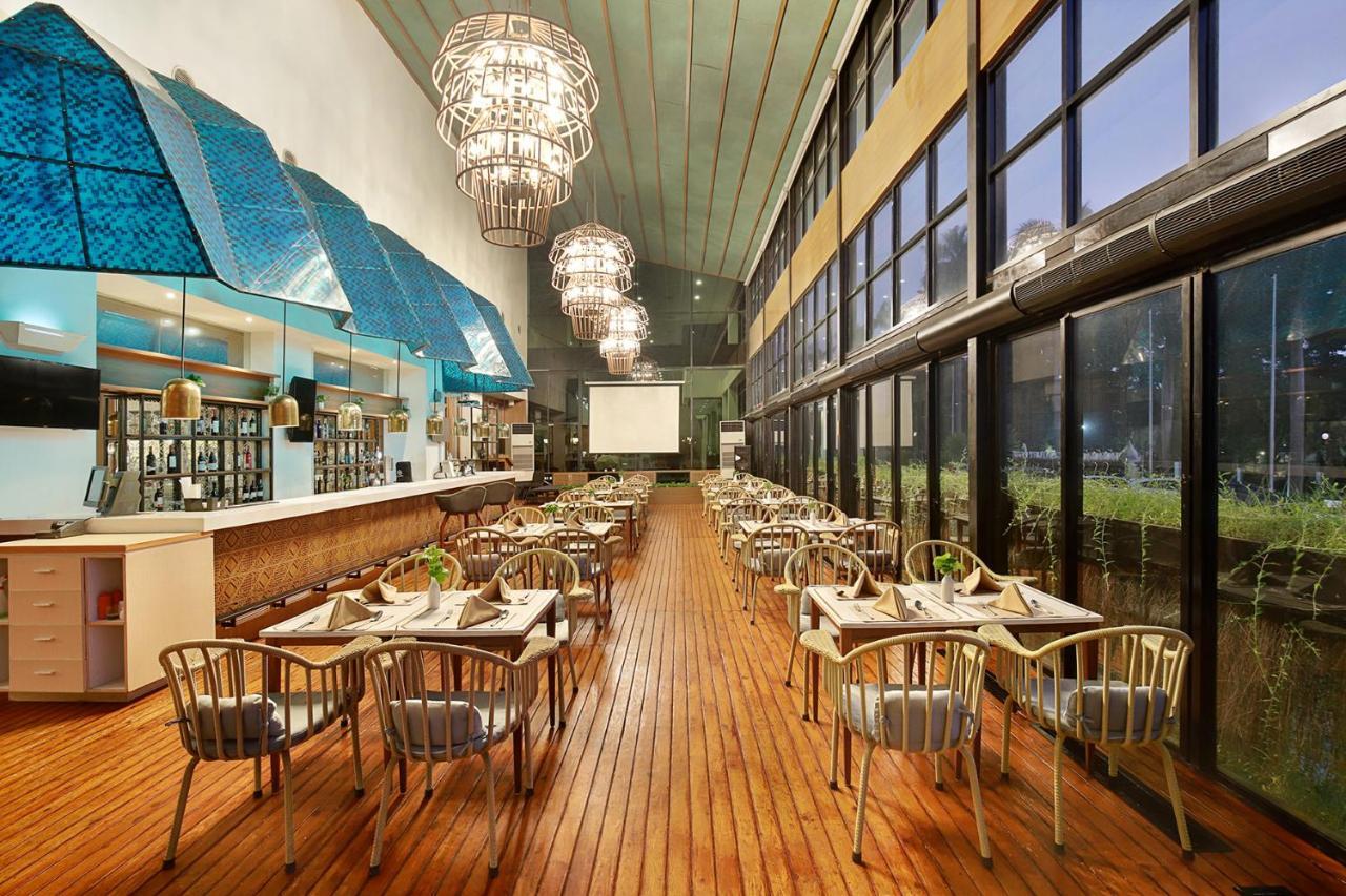 ARTOTEL GELORA SENAYAN JAKARTA HOTEL